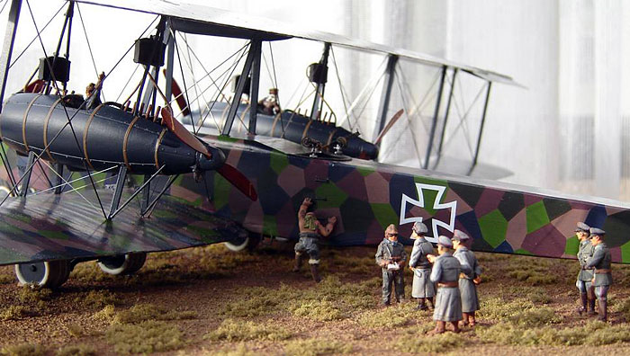 Zeppelin Staaken R.VI by James Fahey (Roden 1/72)