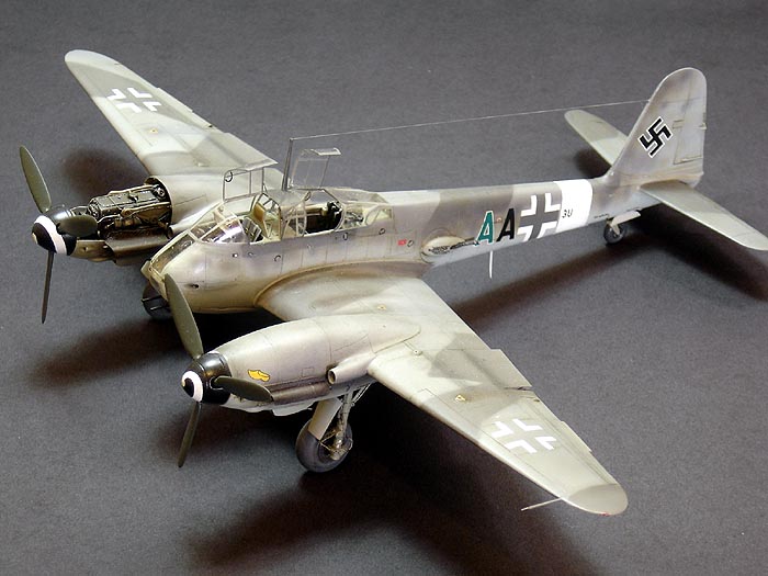 Messerschmitt Me 410 by Jose Dardon (Fine Molds 1/72)